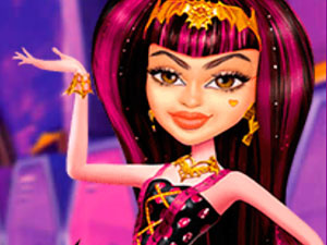 Jenner Sisters Matching Monster High Juega gratis en línea